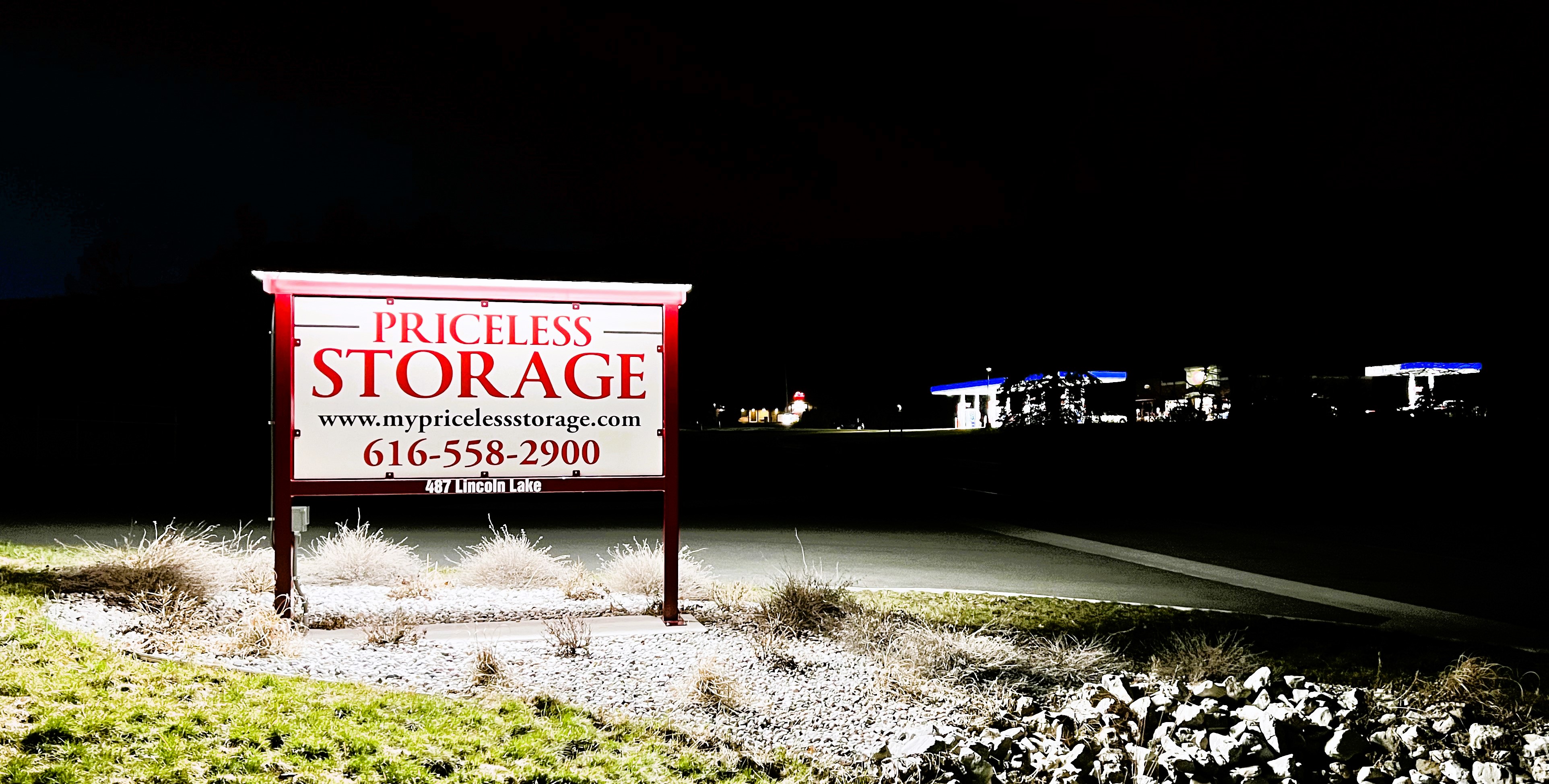 Self Storage Units & Outdoor Boat/RV/Vehicle Parking in Lowell, MI ...