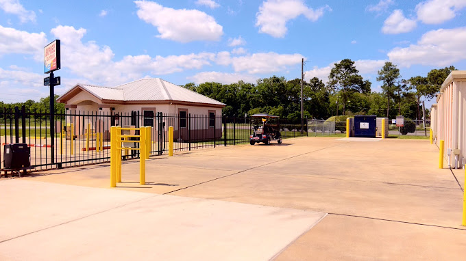 Self Storage & Vehicle Storage in Angleton, TX | Express Self-Storage