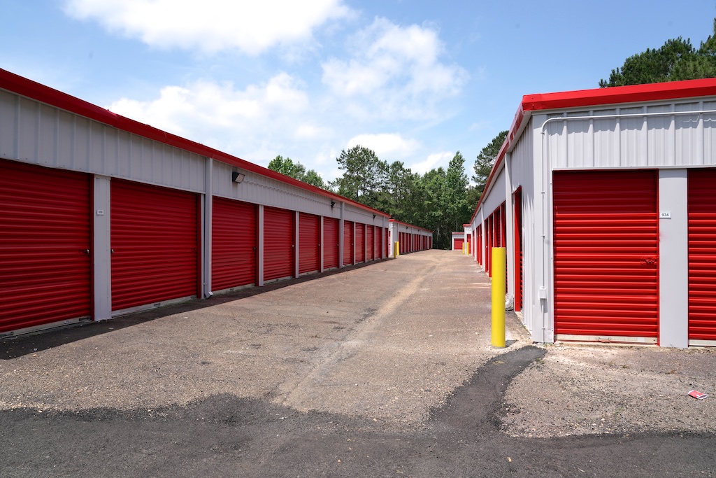Accessible Self-Storage Units in Summit, MS | 1st Stop Storage