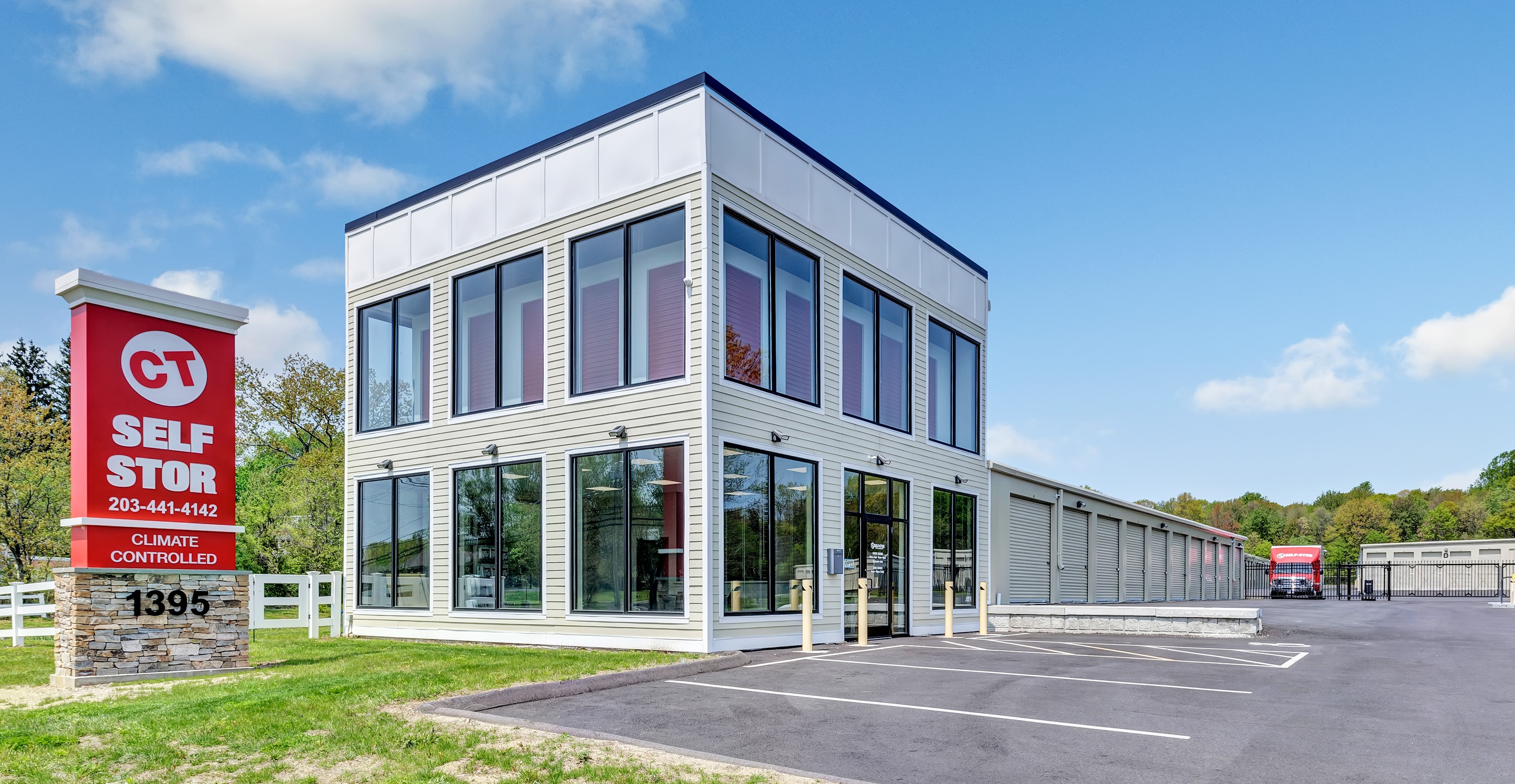 Self Storage Facilities in Meriden, Berlin, & Wolcott CT | CT Self Stor