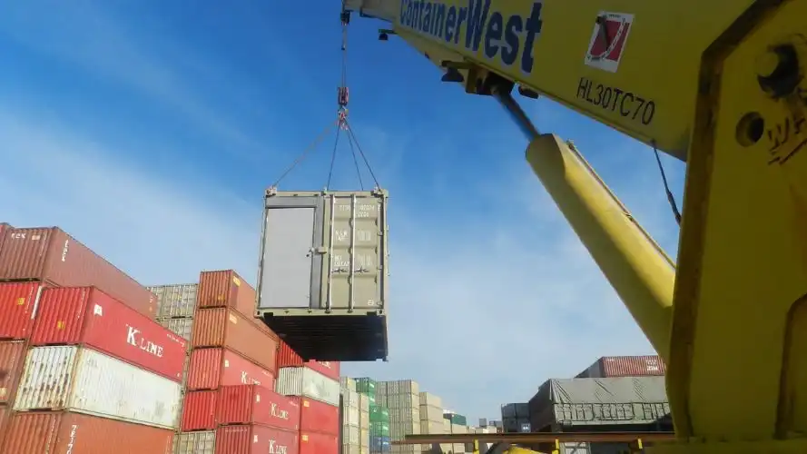 8 x 20 Feet Mobile Self Storage Container | Storeplex