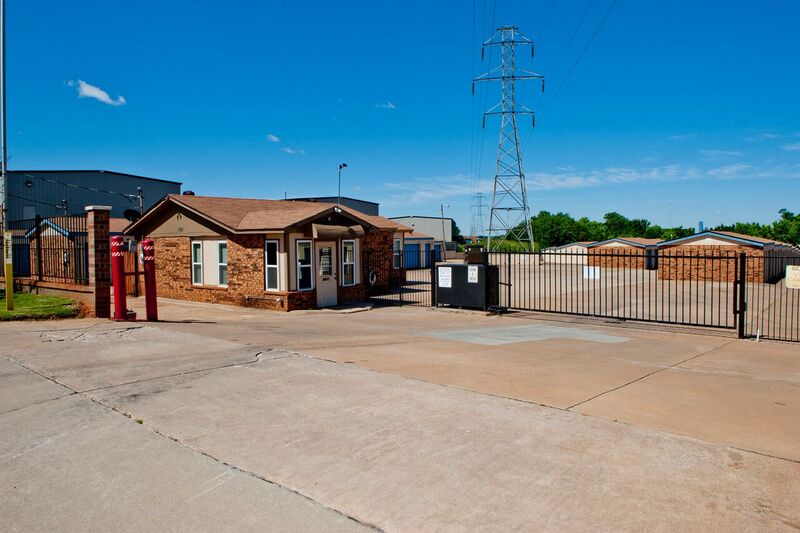 Self Storage Units & Outdoor Vehicle/RV Parking in Midwest City, OK ...