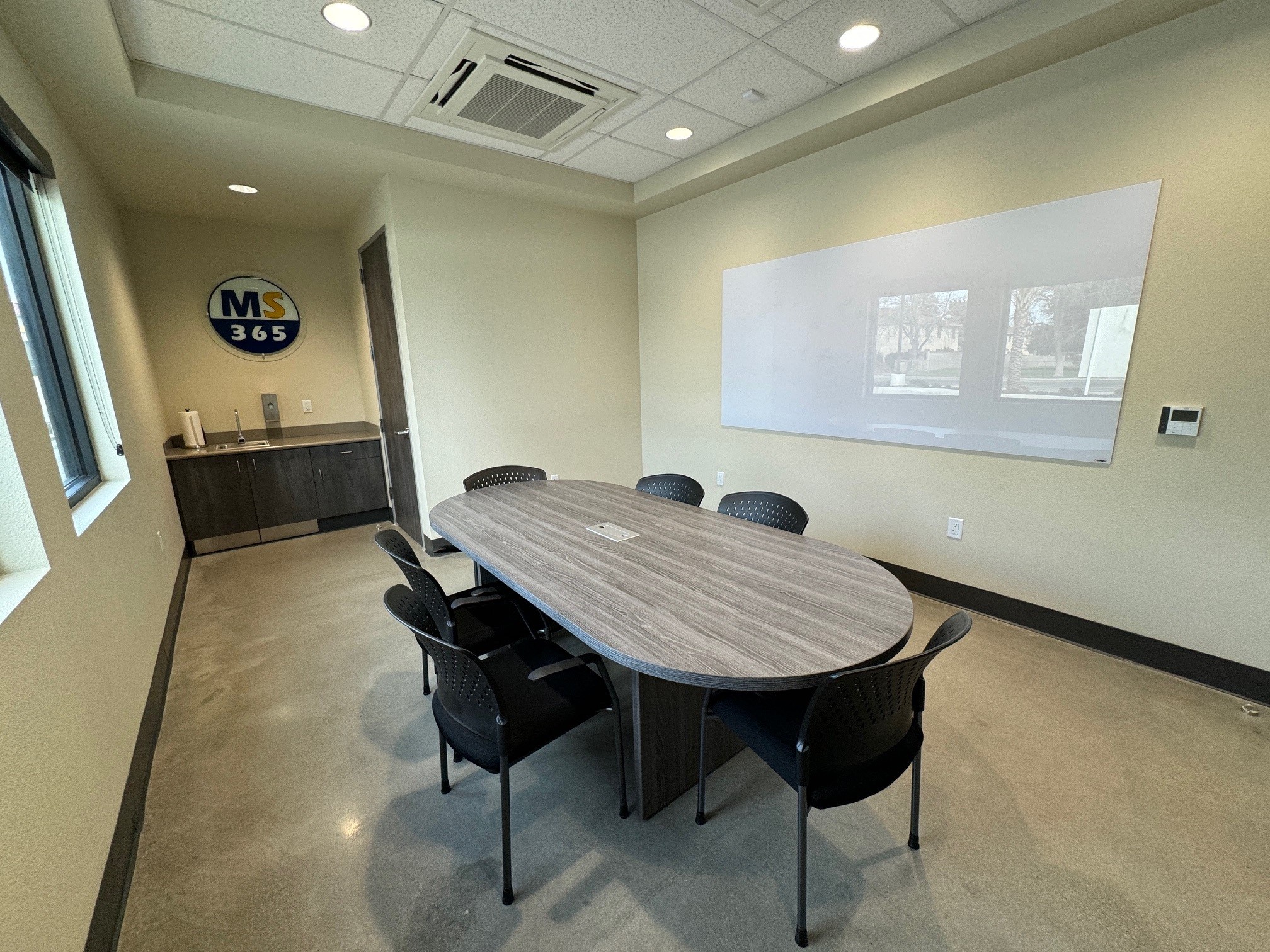 Self-Storage Units in Lemoore | Master Storage 365