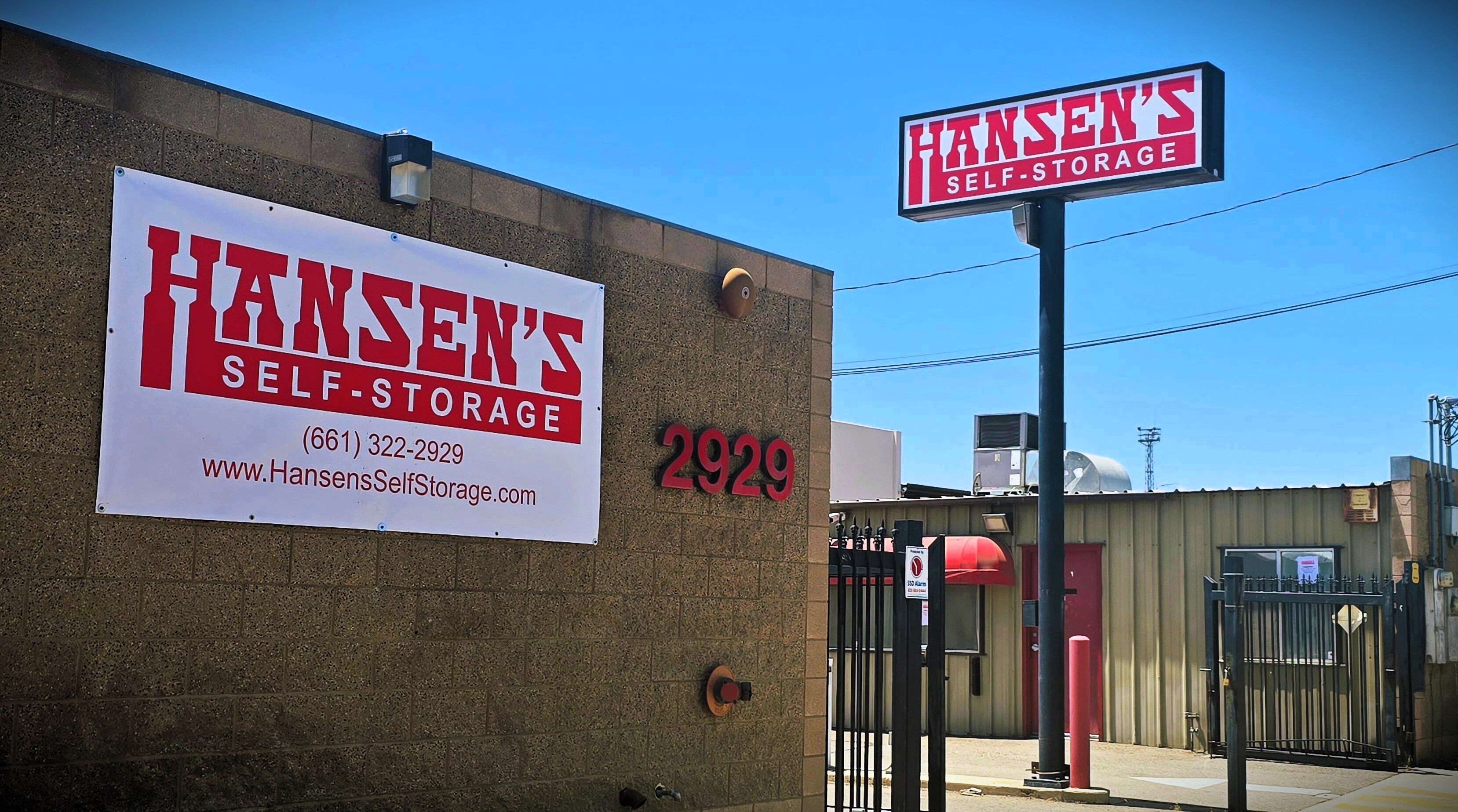 Self-Storage Facility in Bakersfield, CA | Hansen's Self-Storage