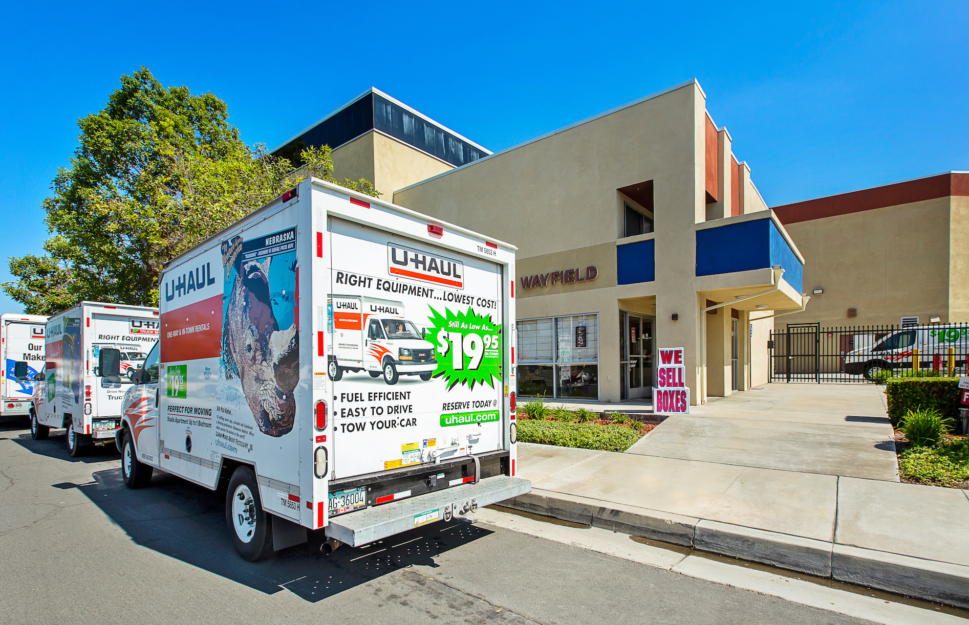 Self Storage Units in Arizona & California | StoragExperts