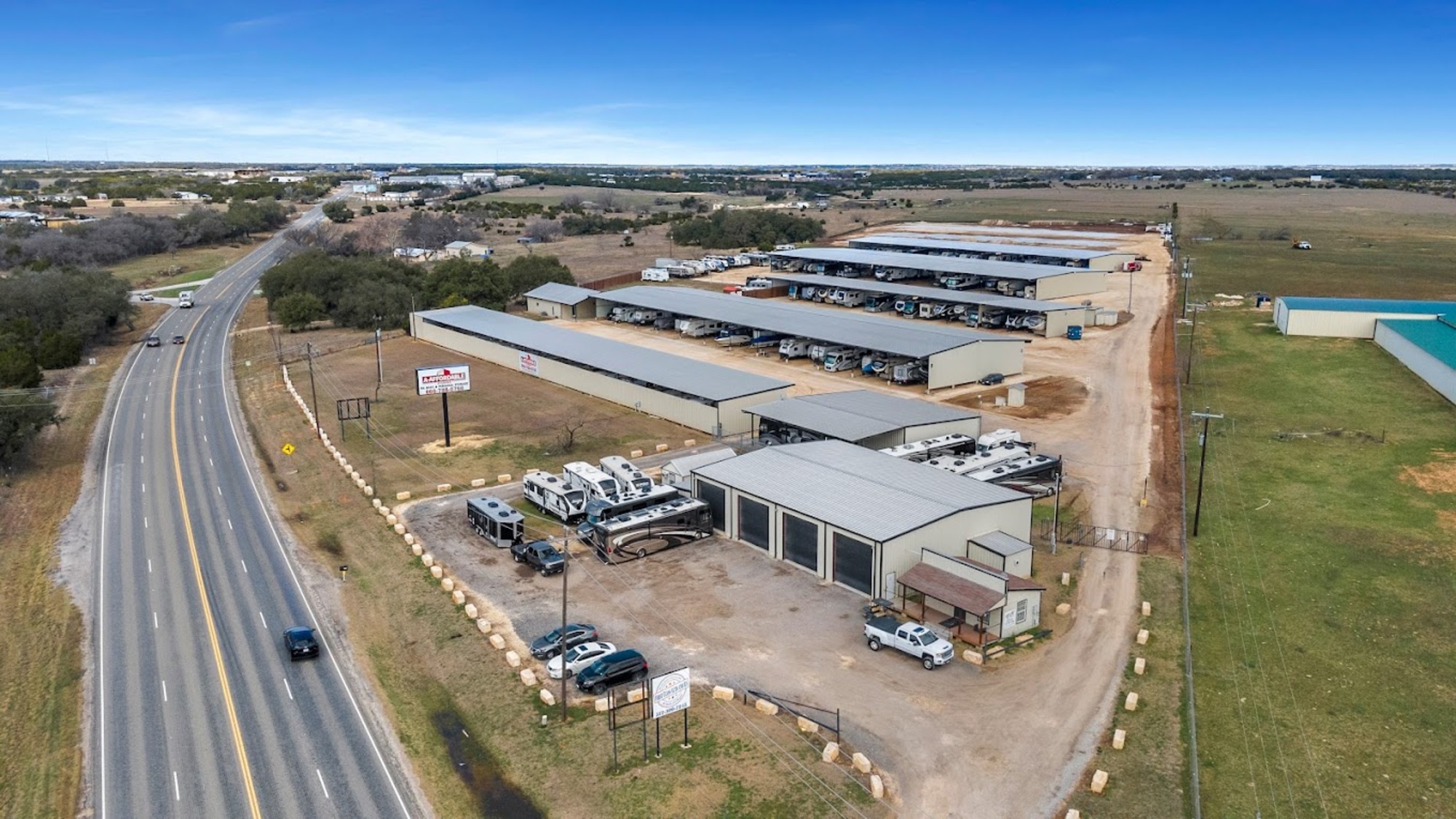 Boat & RV Storage in Liberty Hill, TX | Lone Star Boat and RV Storage
