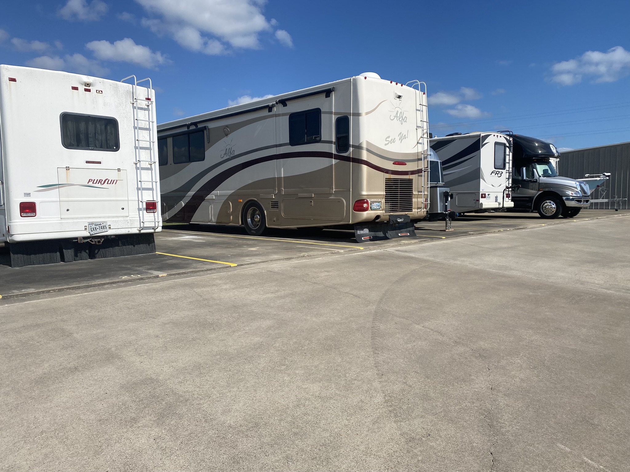 Budget-Friendly Self Storage in Bayside, TX | Climate & Non-Climate ...