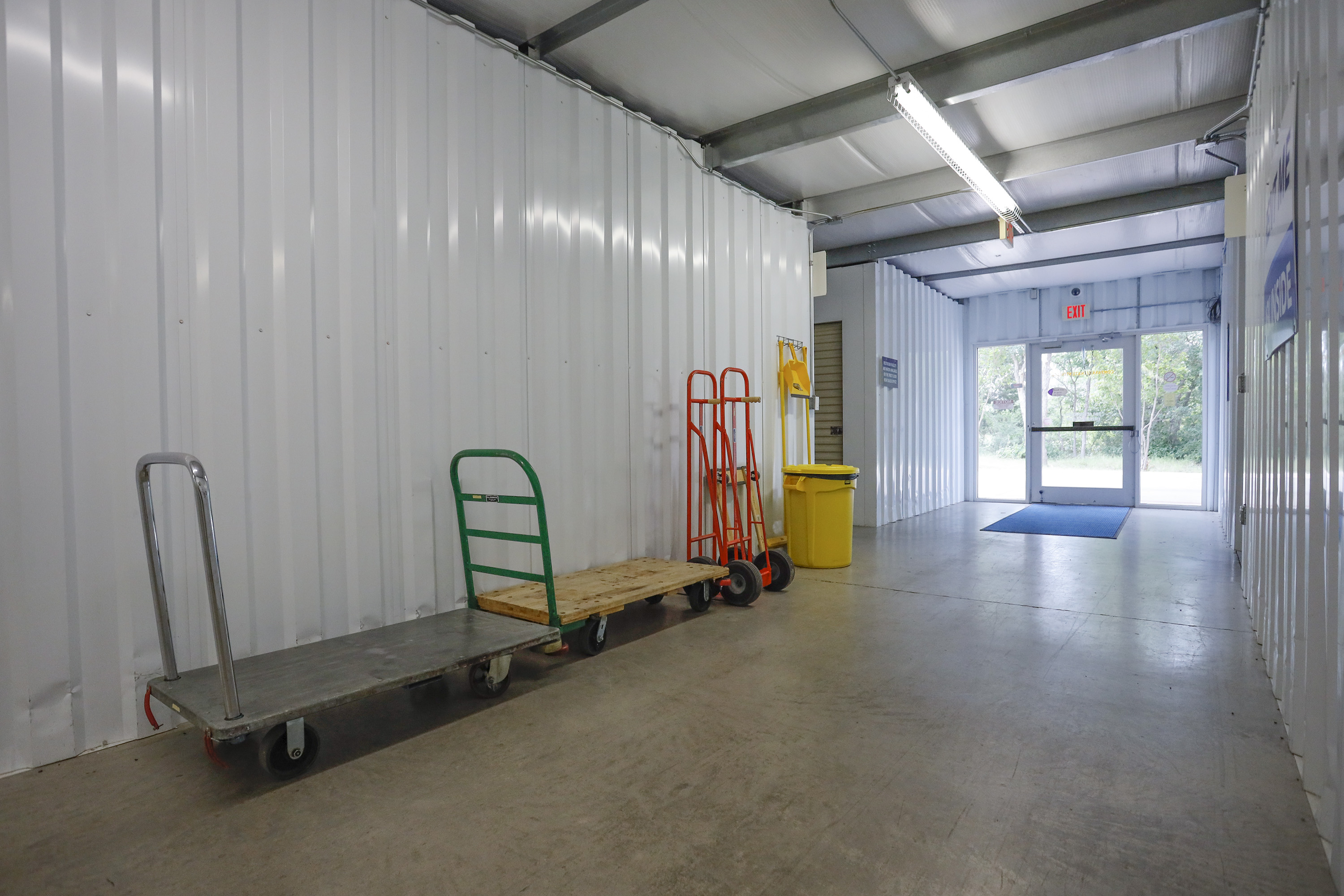 About Us | Compass Storage LTD