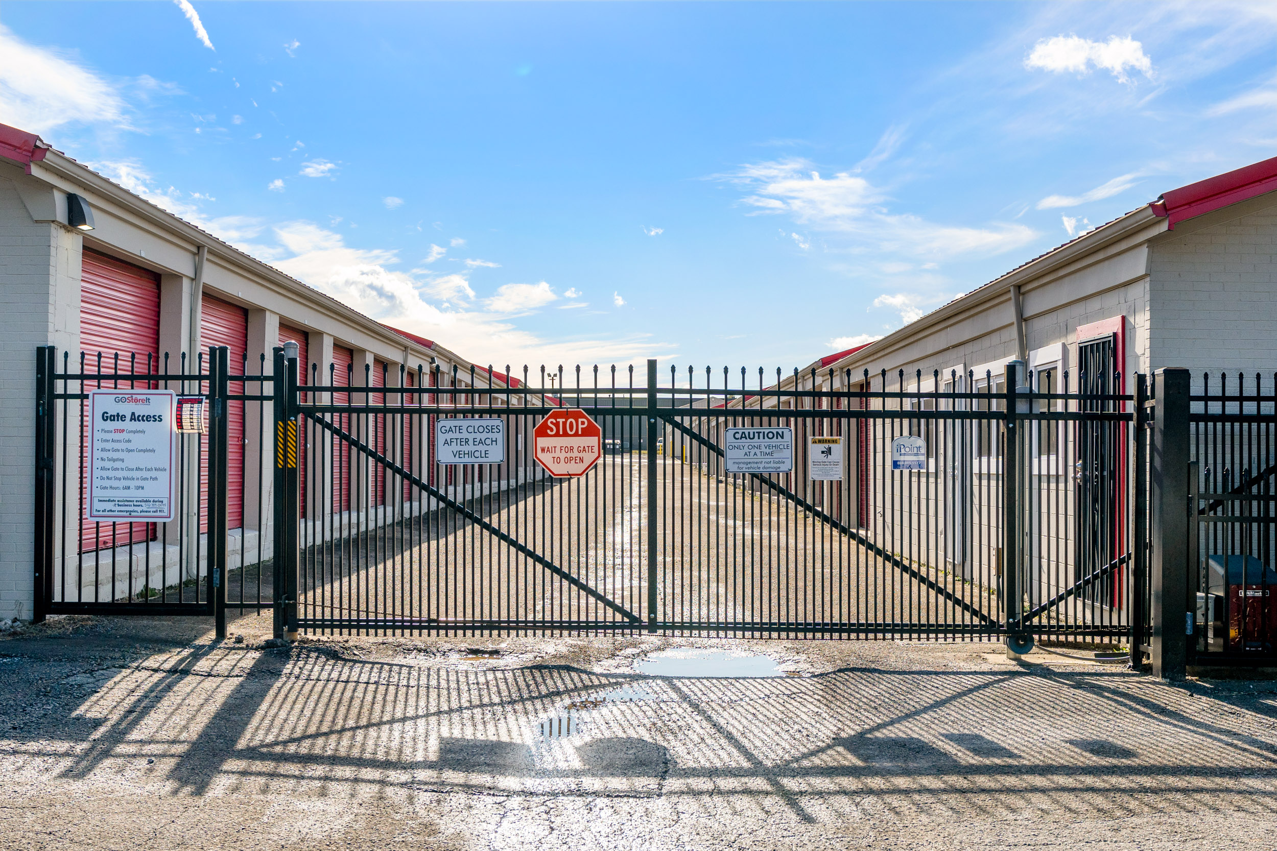 Self Storage Units in Louisville, KY on Aiken Rd | FreeUp Storage ...