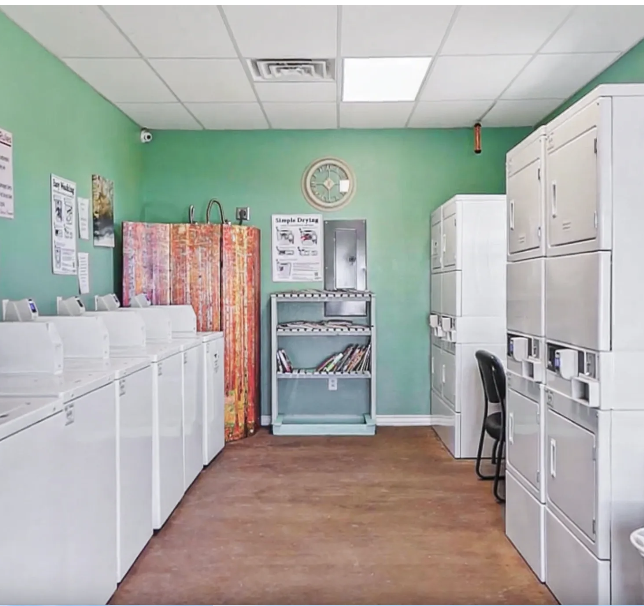 Amenities at Goldenrod RV Park | FreeUp Storage Rental Center