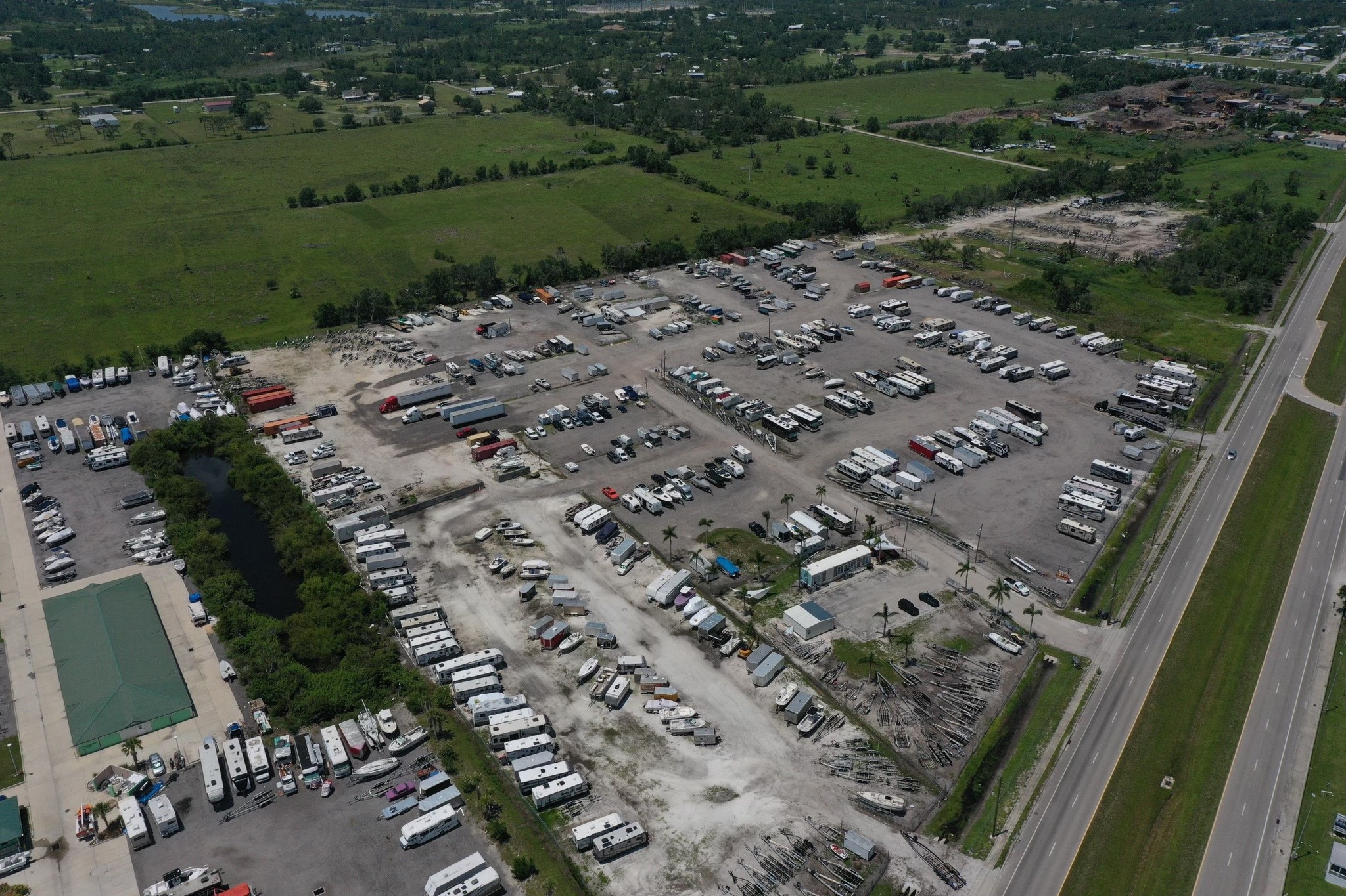 RV & Boat Storage with 24-Hour Access | Getaway RV & Boat Storage