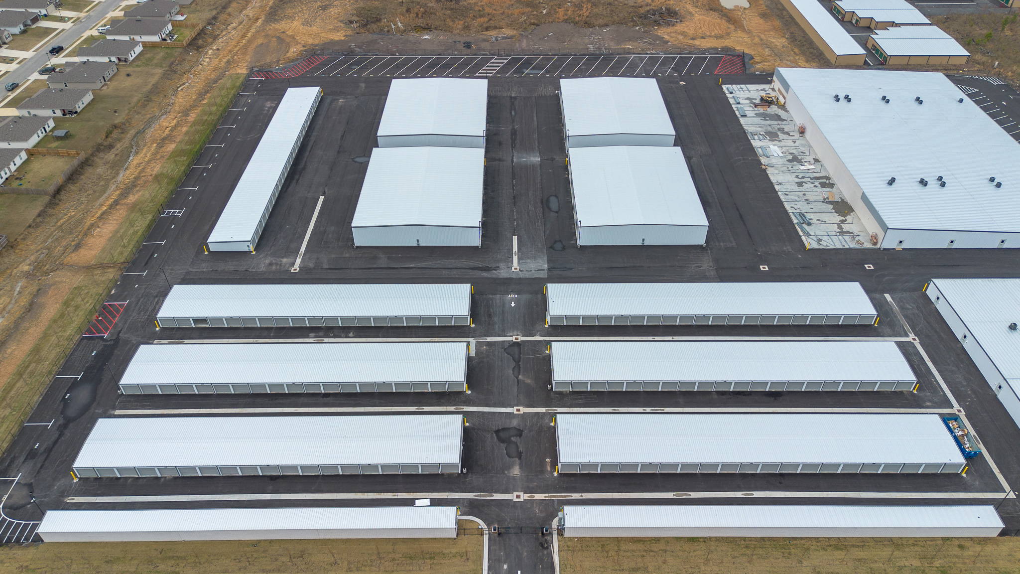 Climate-Controlled Boat/RV Storage with Drive-up Access in Maumelle, AR ...