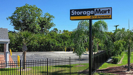 Storage Units in Fort Myers Near You | StorageMart