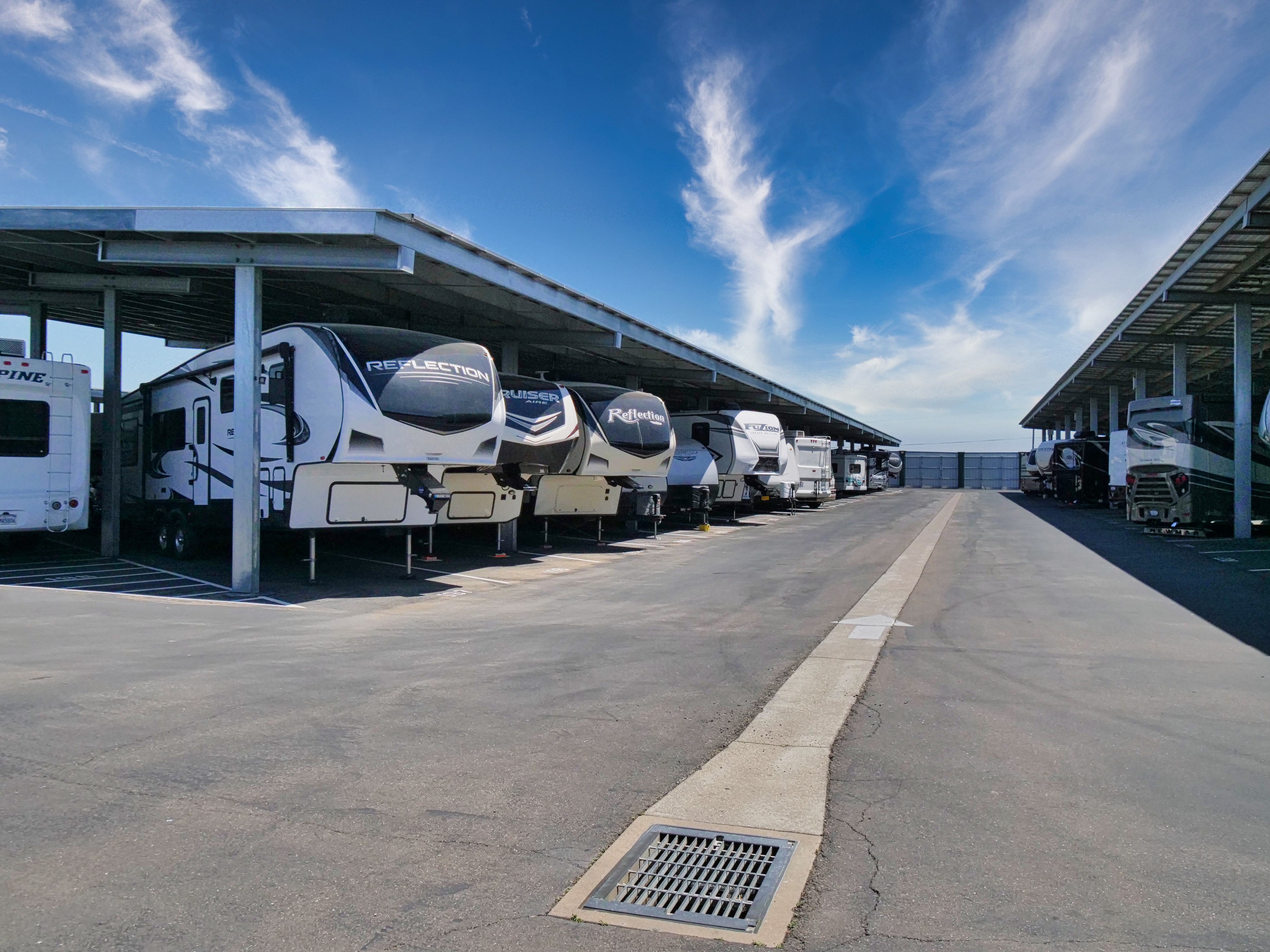 RV, Boat & Vehicle Storage Options | Cubix Asset Management