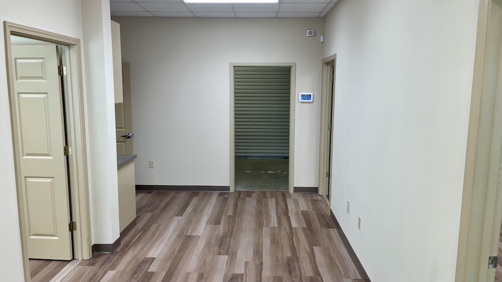 Office Space in Newnan, GA | Office Suites at Storage Xxtra Hwy 154
