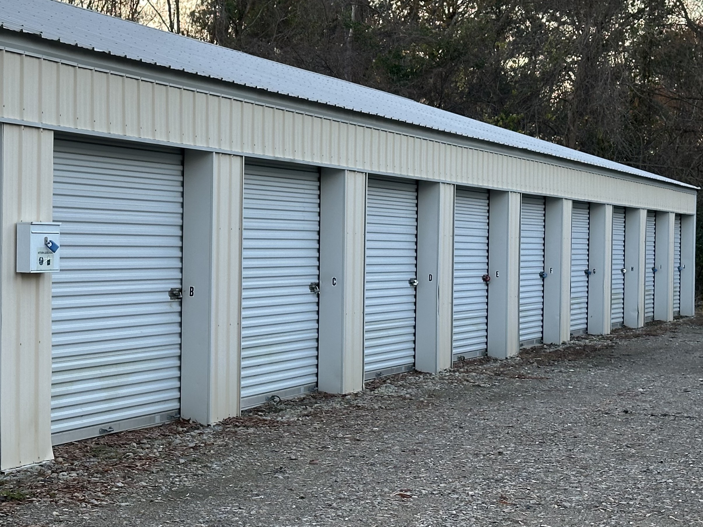 Drive Up Self Storage Units in Camden, SC 29020 at 1309 Gordon St ...