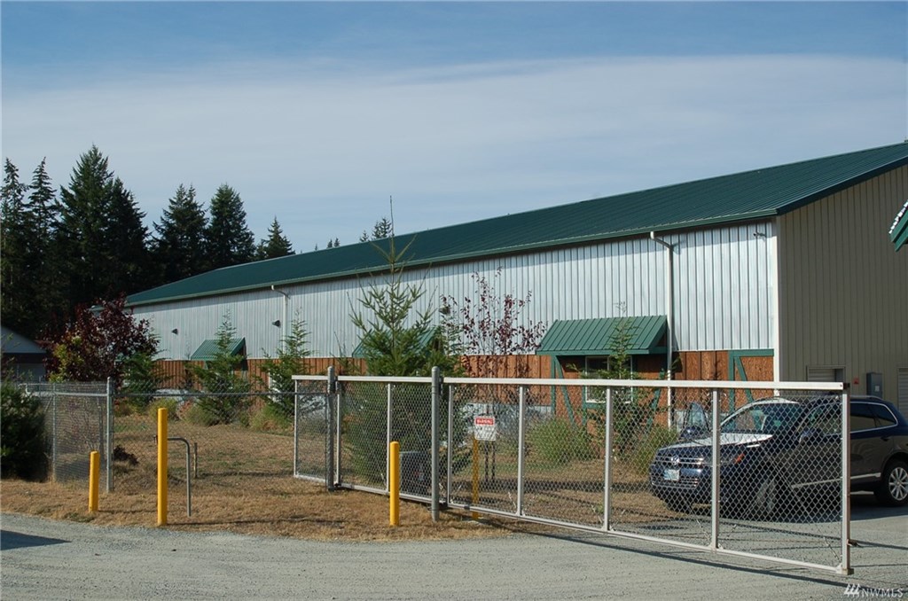 Temperature-Controlled Units & Indoor RV/Boat Parking in Coupeville, WA ...