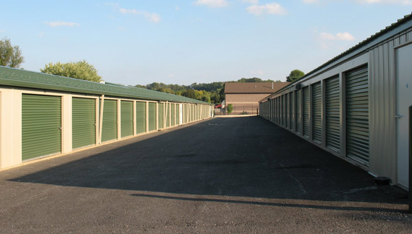 Affordable, Secure Self Storage and Climate-Controlled Units in Willow ...